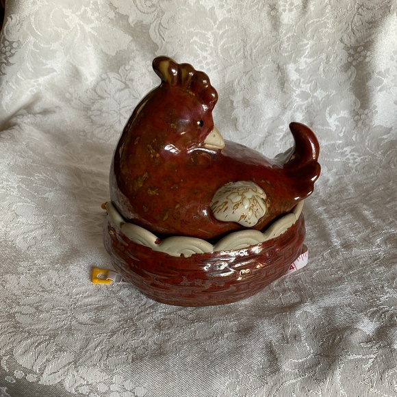 Art | Vintage Art Pottery Ceramic Chicken Hen Dish With Lid | Poshmark